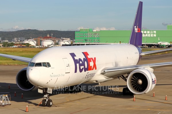 Flight FX85 / FDX85 - FedEx Express - AirNav Radar Flight Tracker